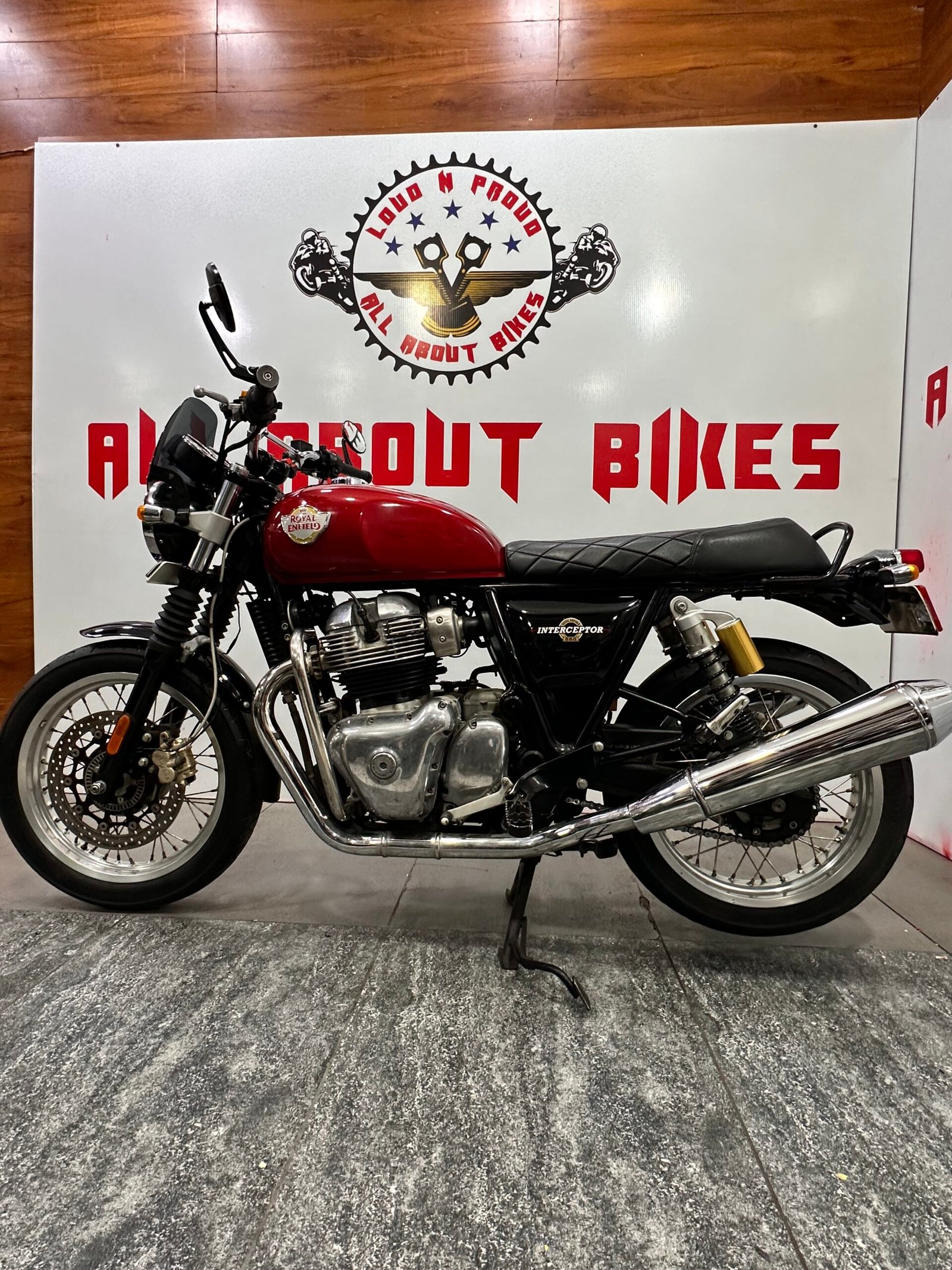 Royal Enfield Interceptor 650 - Delhi's Premier Superbike Dealership