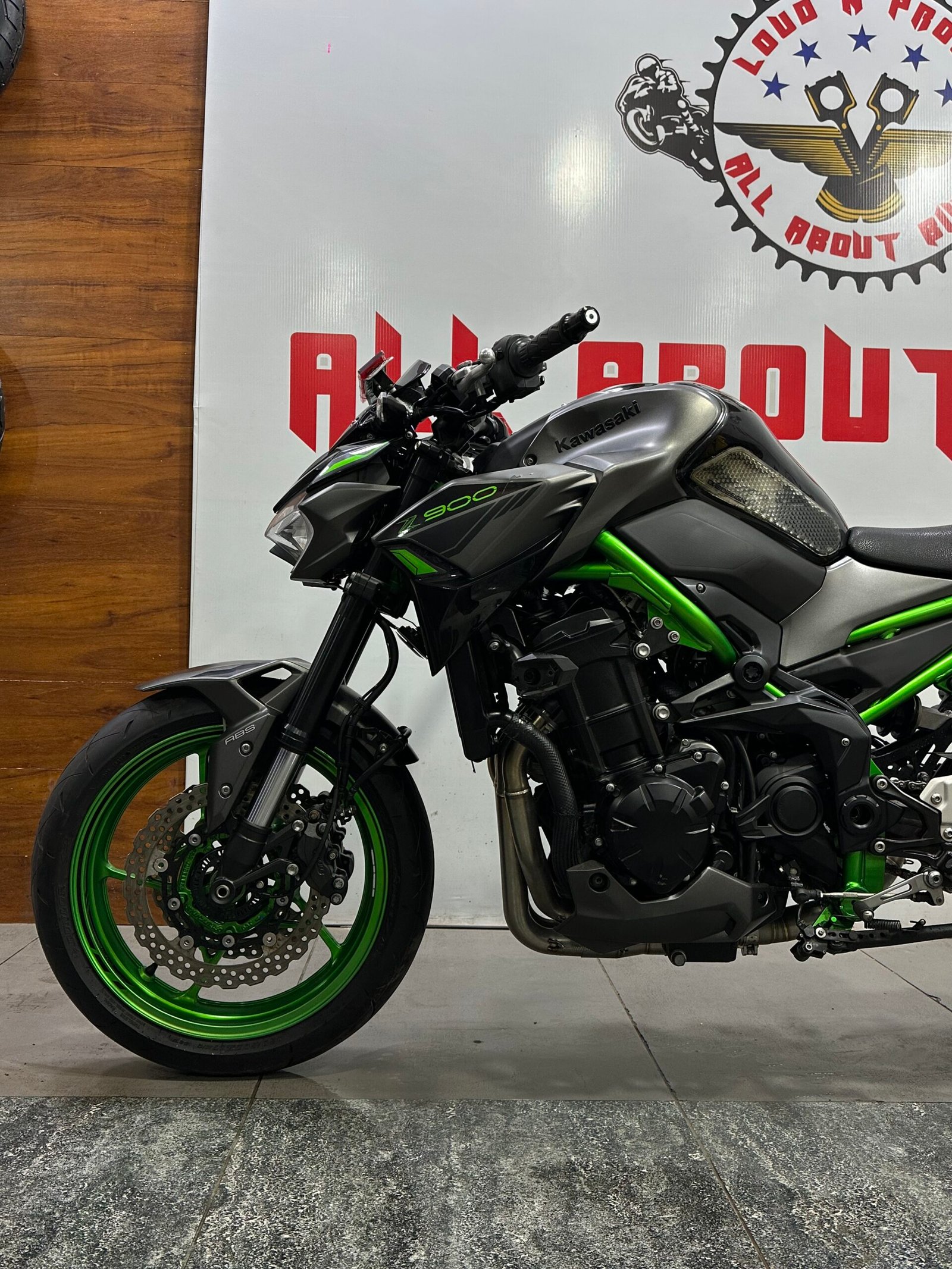 Kawasaki Z900(Sold Out) - Delhi's Premier Superbike Dealership
